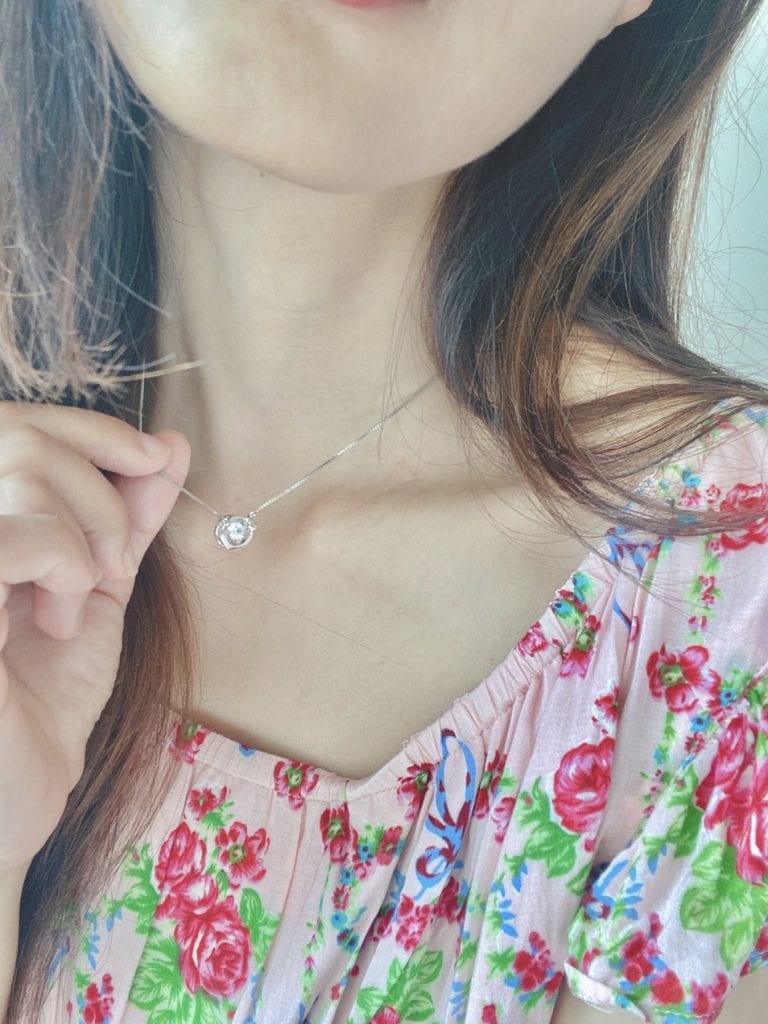 令人心動的閃耀光芒 – MONI HK Jewellery Dancing Stone系列 : 四月媽媽手記